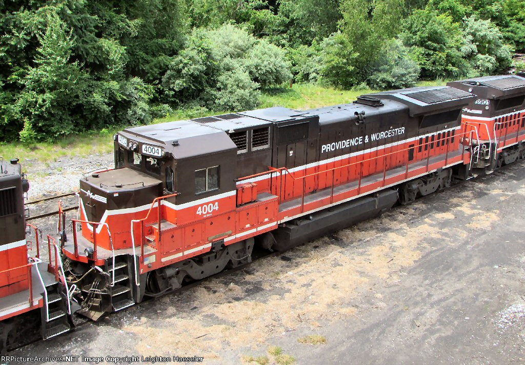 PW 4004 with PW 3901